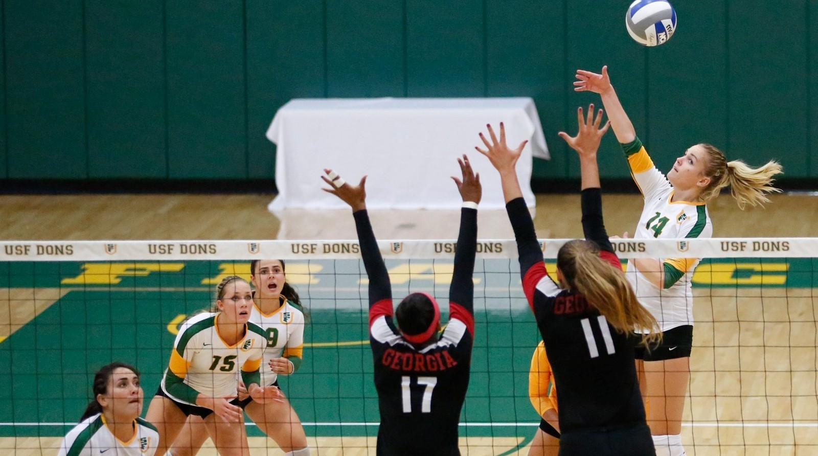 Anja Segota - Women's Volleyball - University of San Francisco Athletics