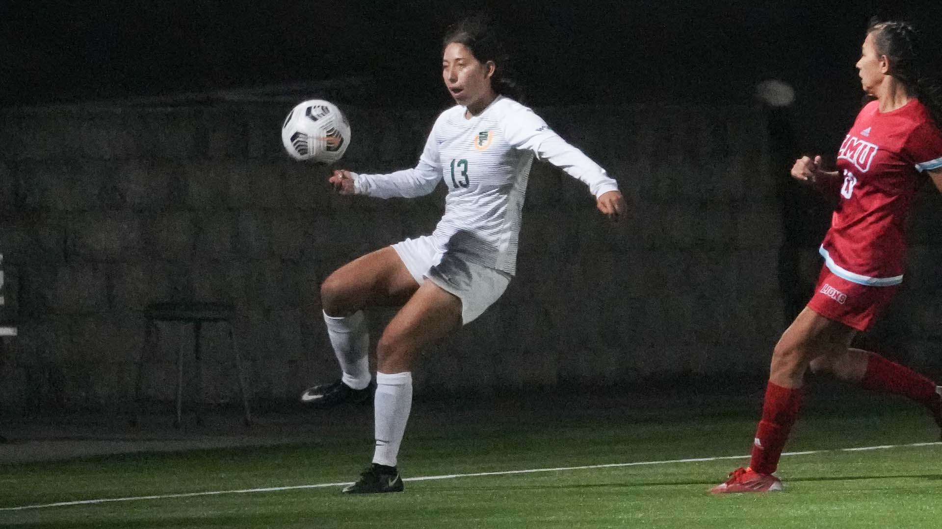 Isabelle Esparza - Women's Soccer - University of San Francisco Athletics