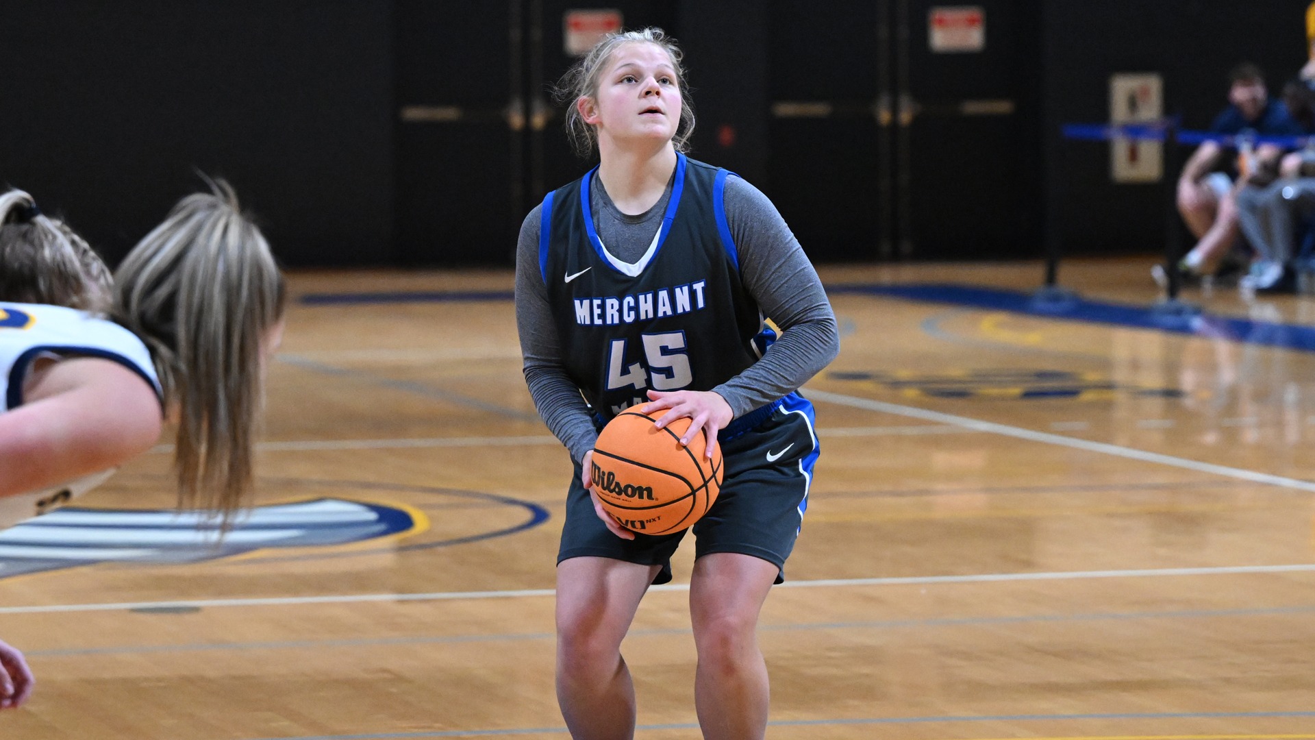 Lauren Hunter - 2022-23 - Women's Basketball - United States Merchant ...