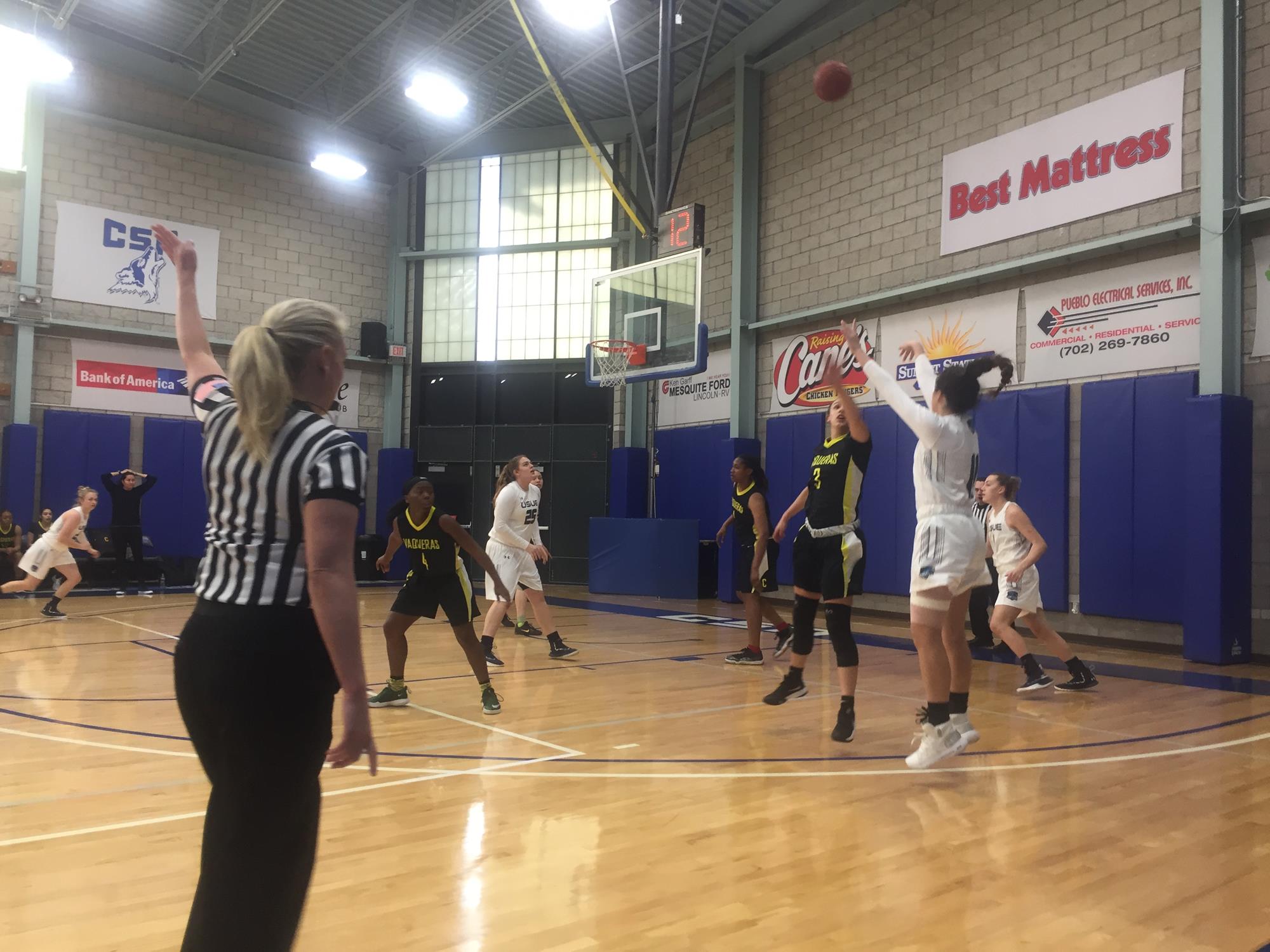 Morgan Toluono - Women's Basketball - USU Eastern Athletics