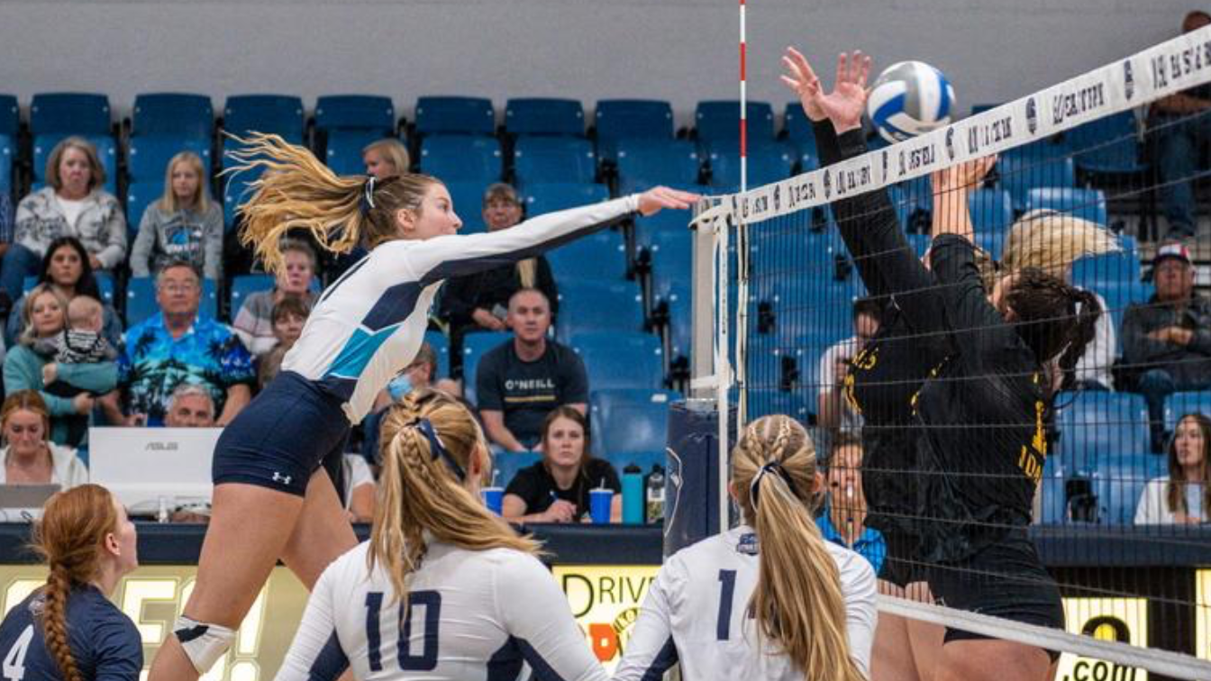 Emma Christensen - Women's Volleyball - USU Eastern Athletics