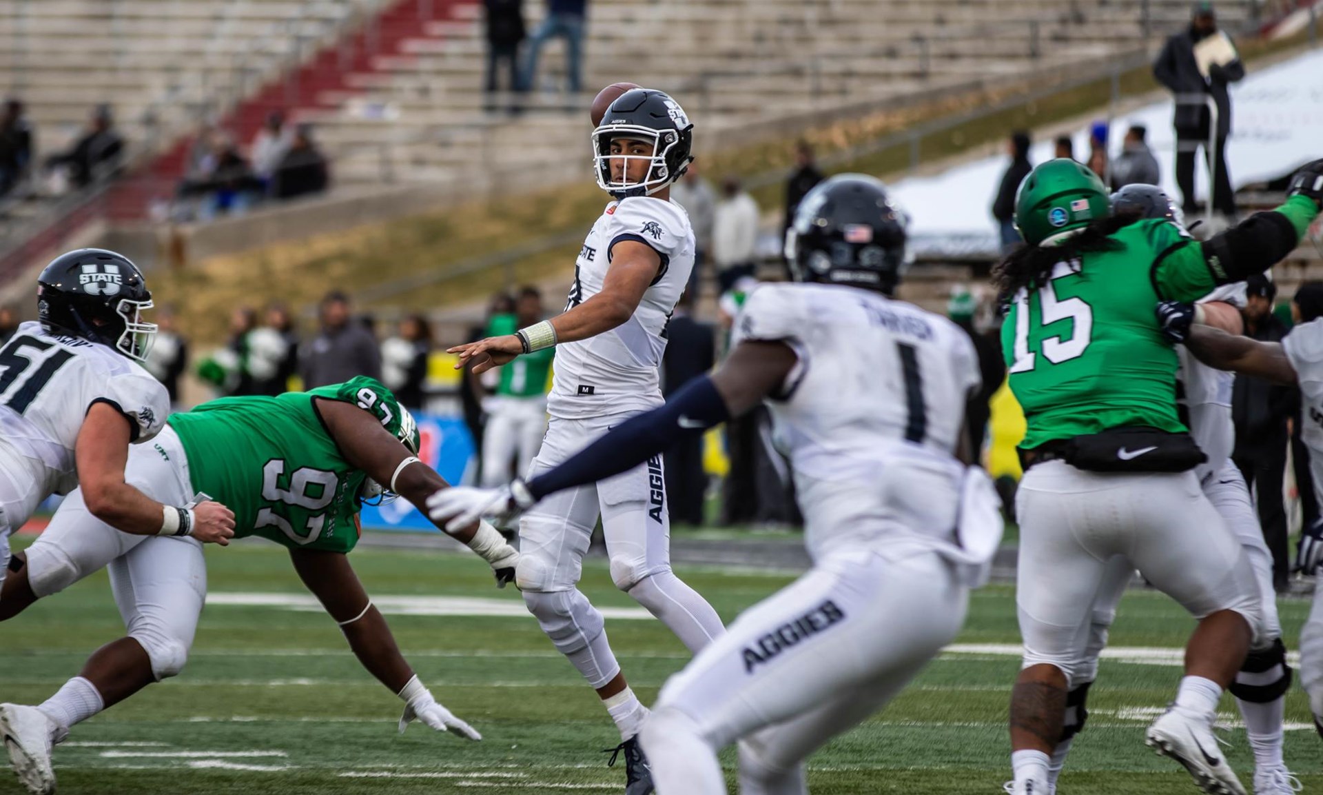Utah State's Jordan Love Named to Johnny Unitas Golden Arm Award Watch ...