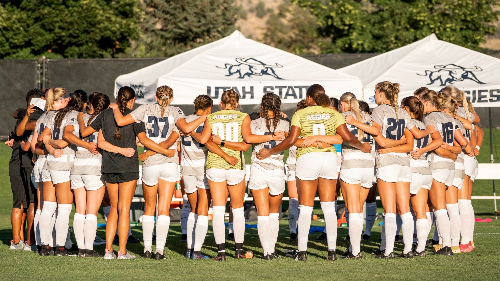 Utah State Soccer Loses to Wyoming, 2-1 - Utah State University Athletics