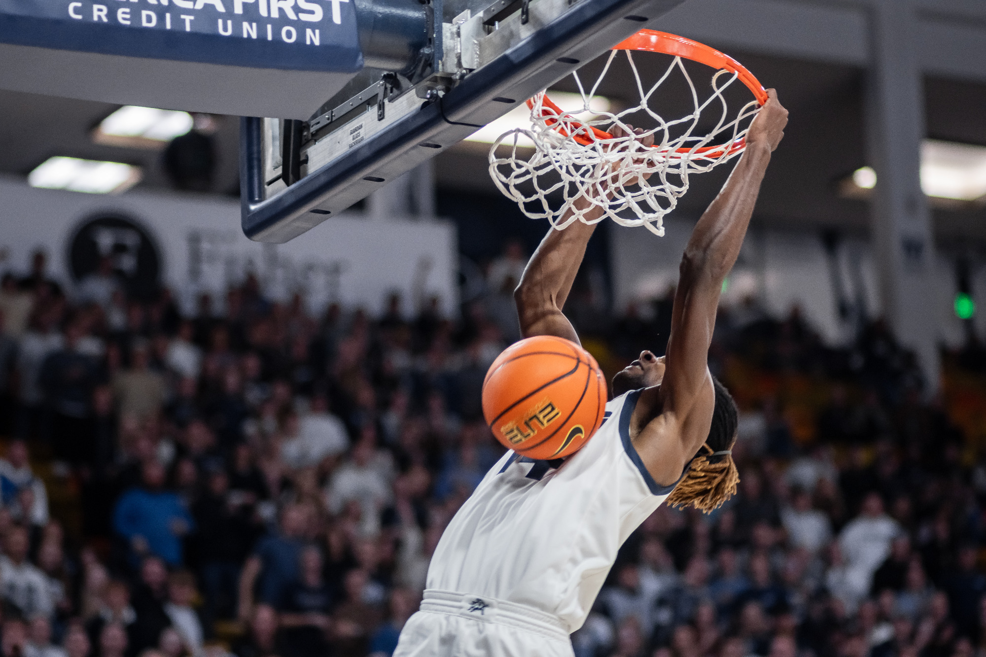 Utah State Men’s Basketball Prevails with 93-84 Victory Against ...