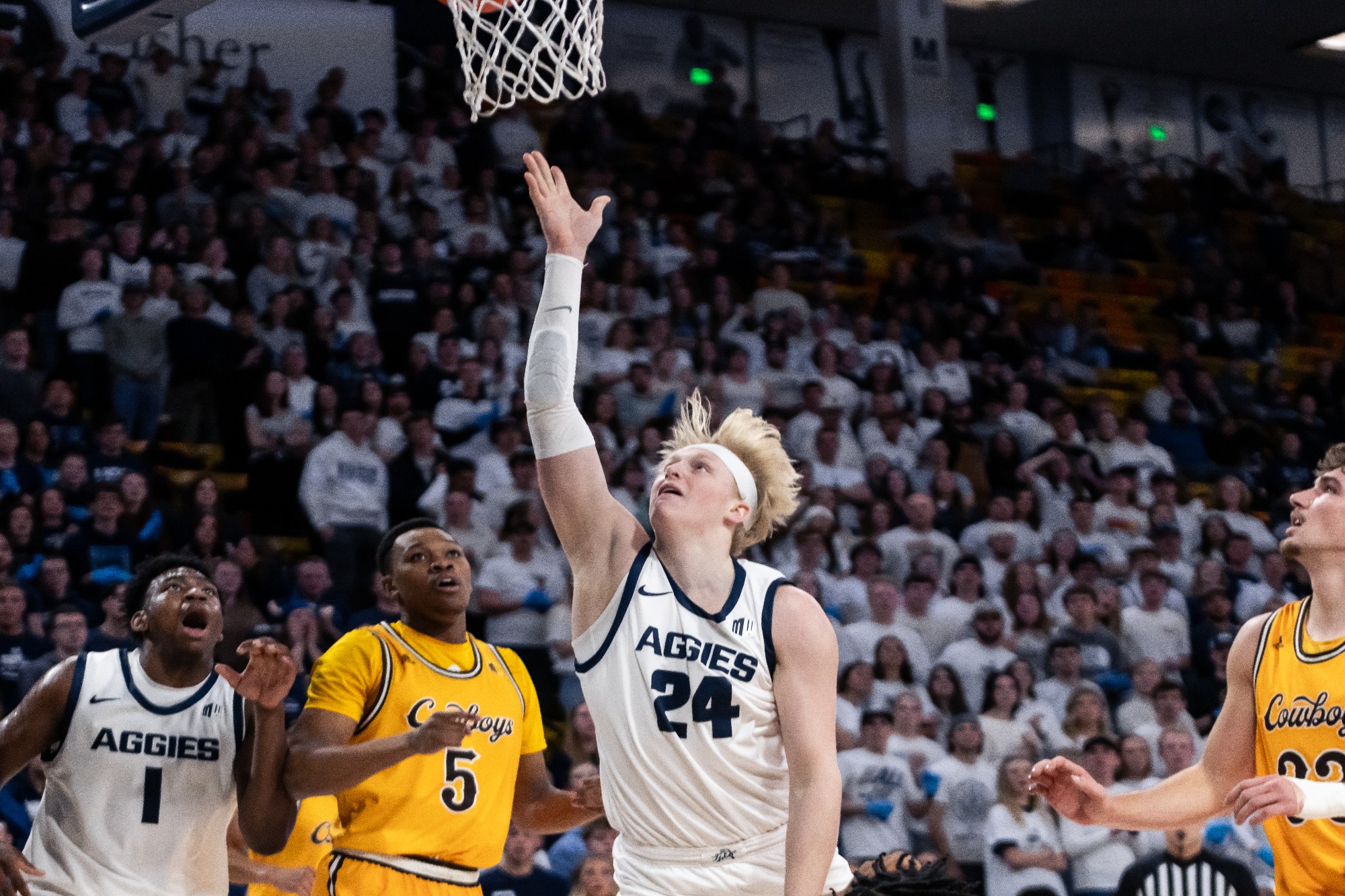 GAME NOTES – No. 20/23 Utah State Men’s Basketball Takes on New Mexico ...