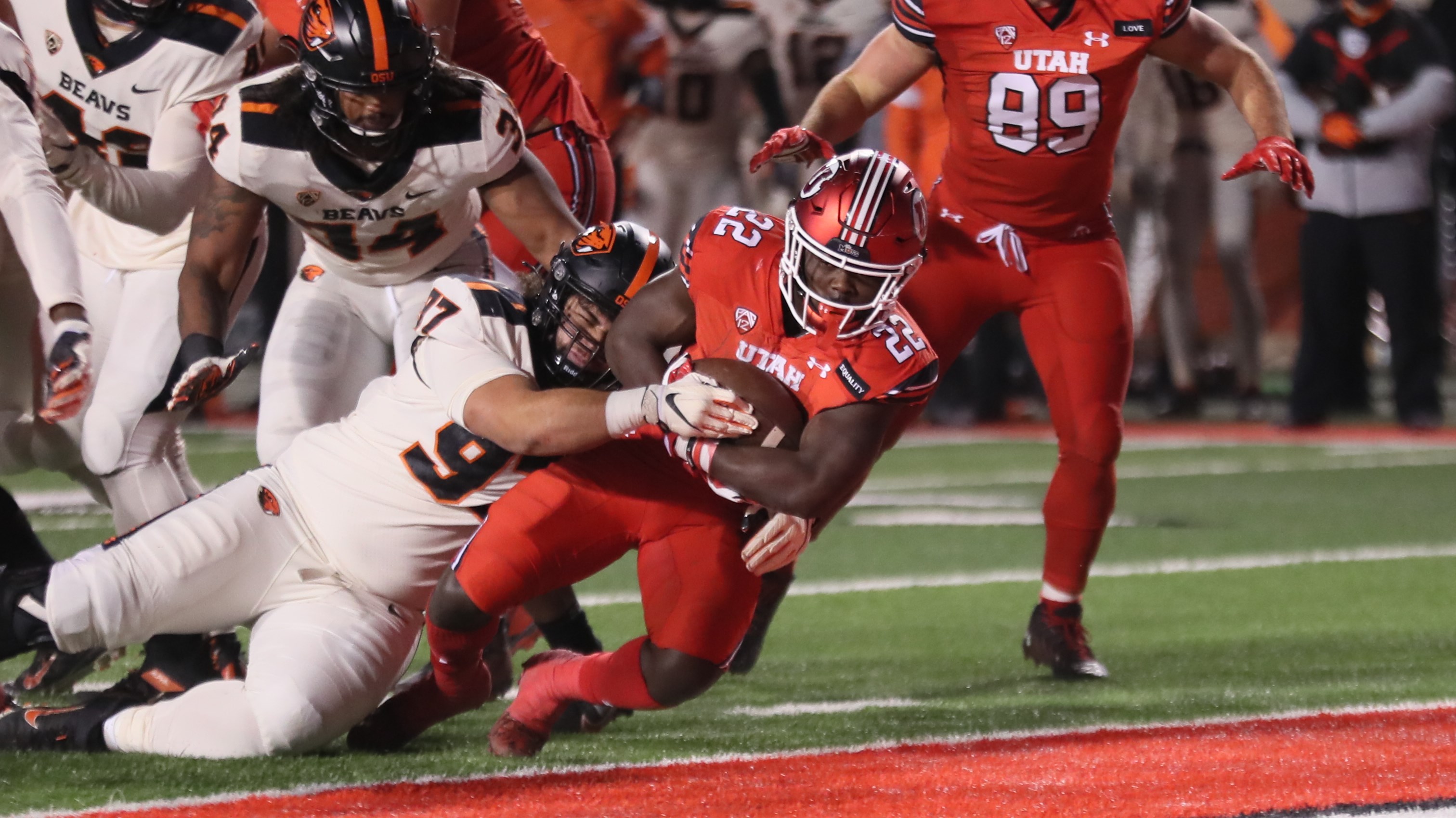 Ty Jordan - Football - University of Utah Athletics