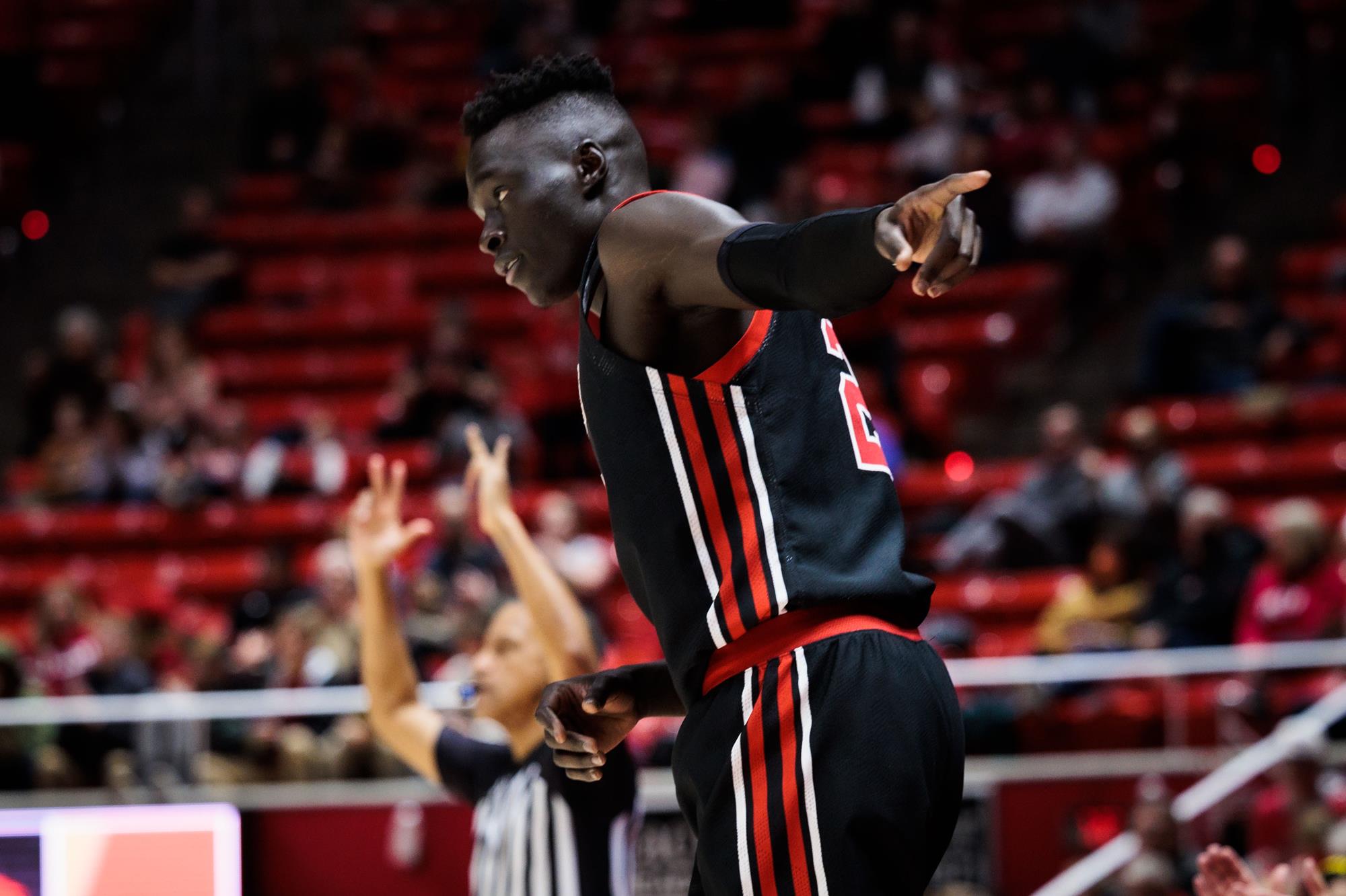 Both Gach - Men's Basketball - University of Utah Athletics