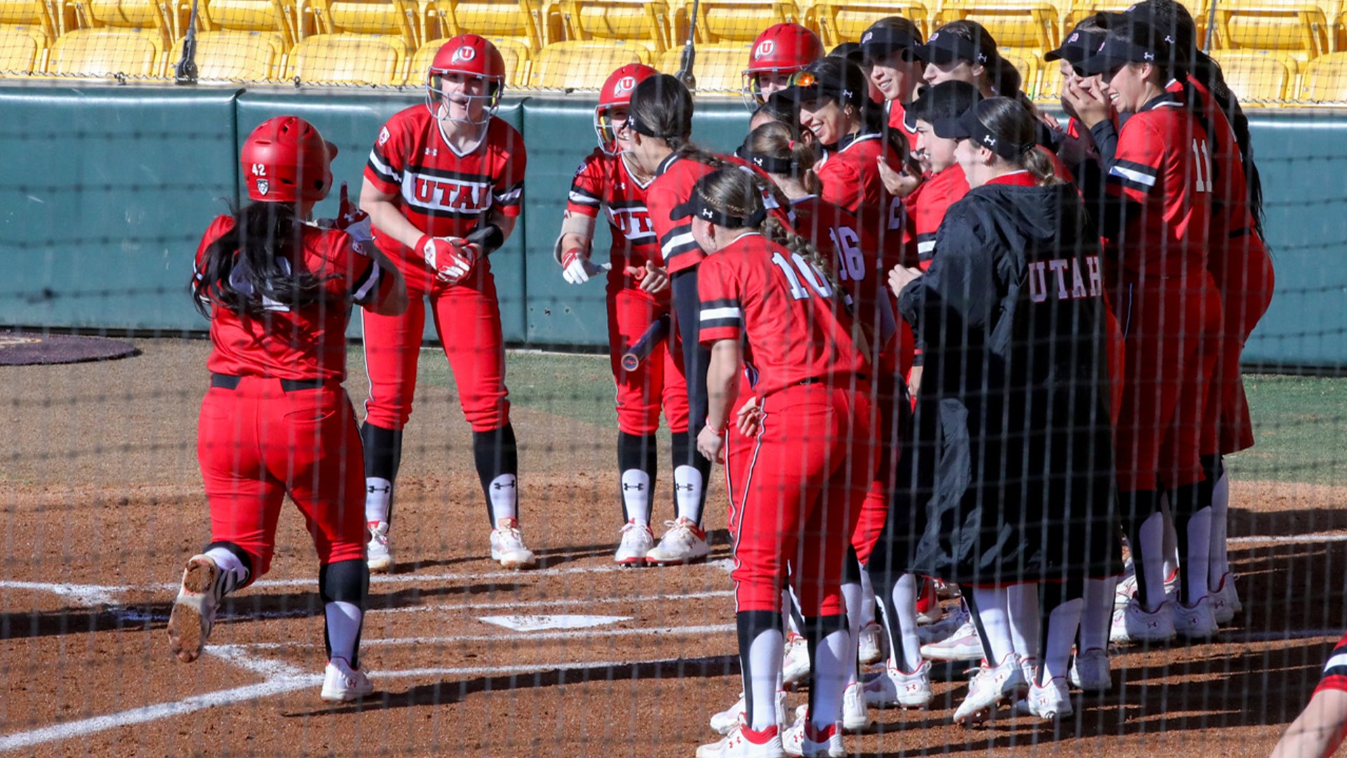 Julia Jimenez - Softball - University of Utah Athletics
