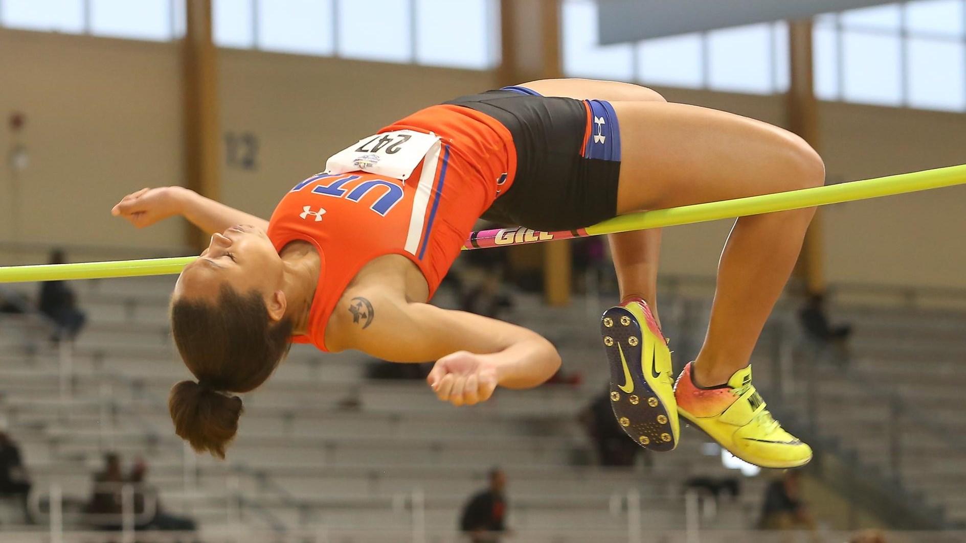 Alexus Henry - Track & Field - University of Texas Arlington Athletics