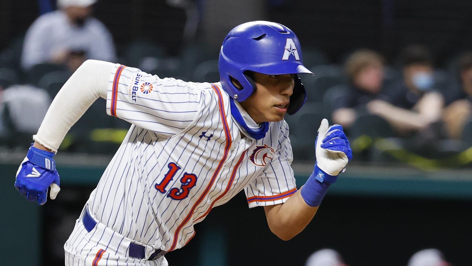 Roadrunners Take Series Opener From UTA - University of Texas Arlington ...