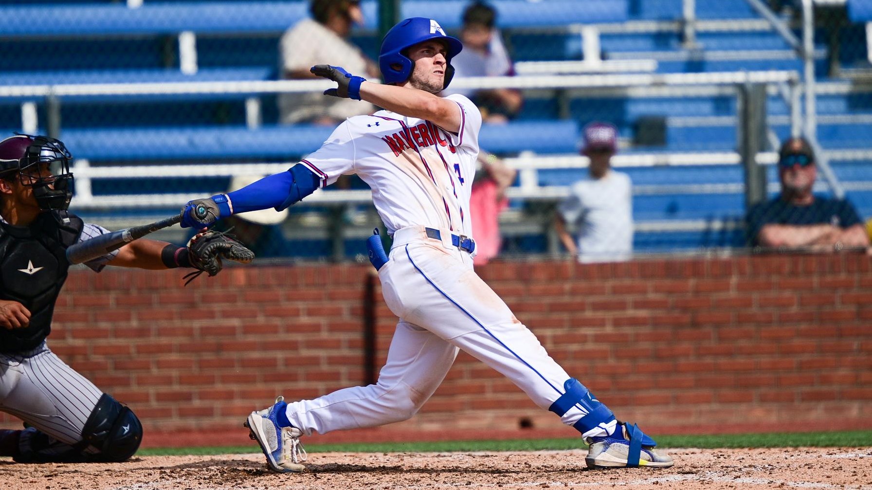 Zach Henry - Baseball - University of Texas Arlington Athletics