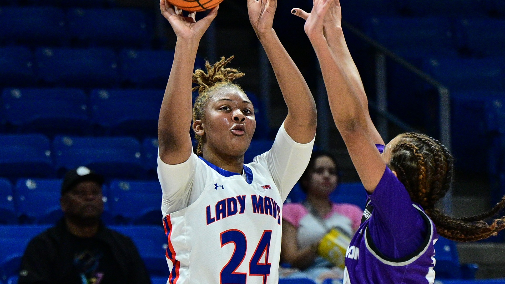 De'Sha Benjamin - Women's Basketball - University of Texas Arlington ...