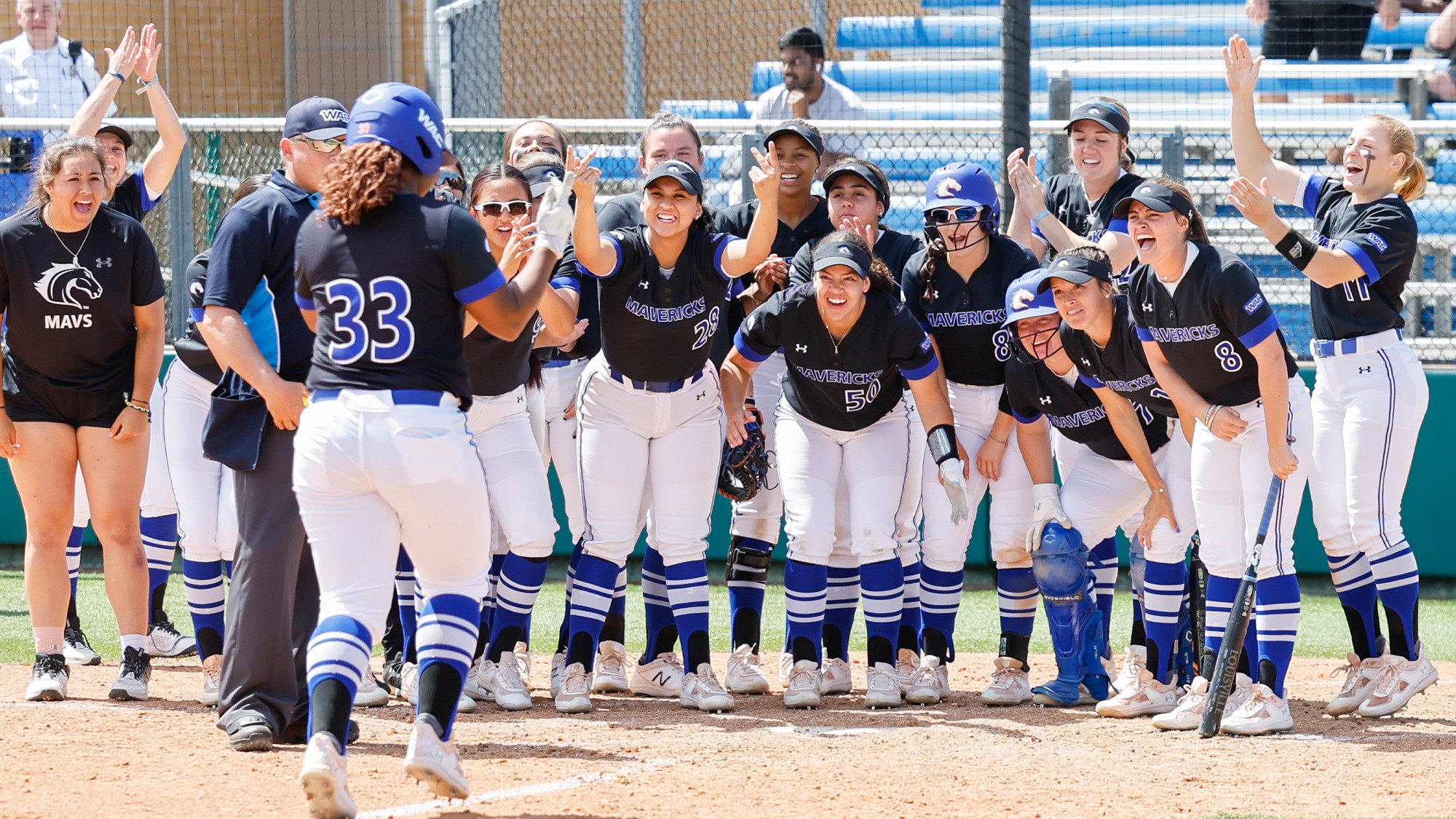 Home Runs Aid UTA to Comeback Win - University of Texas Arlington Athletics