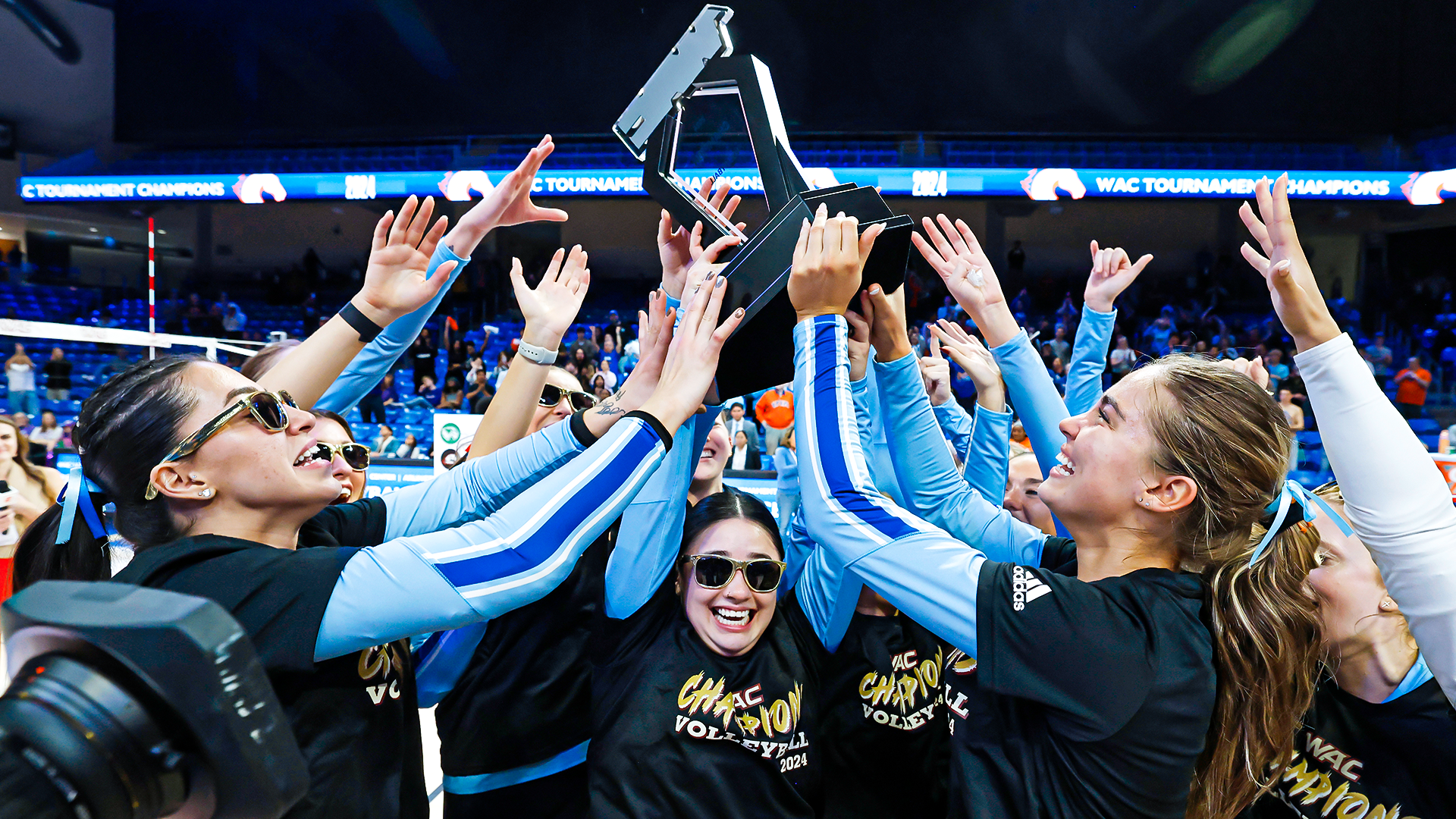 UTA Announces 2024 Volleyball Schedule - University of Texas Arlington ...