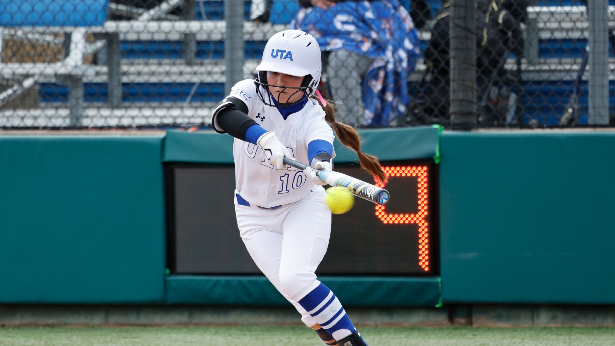 Camille Corona - Softball - University of Texas Arlington Athletics