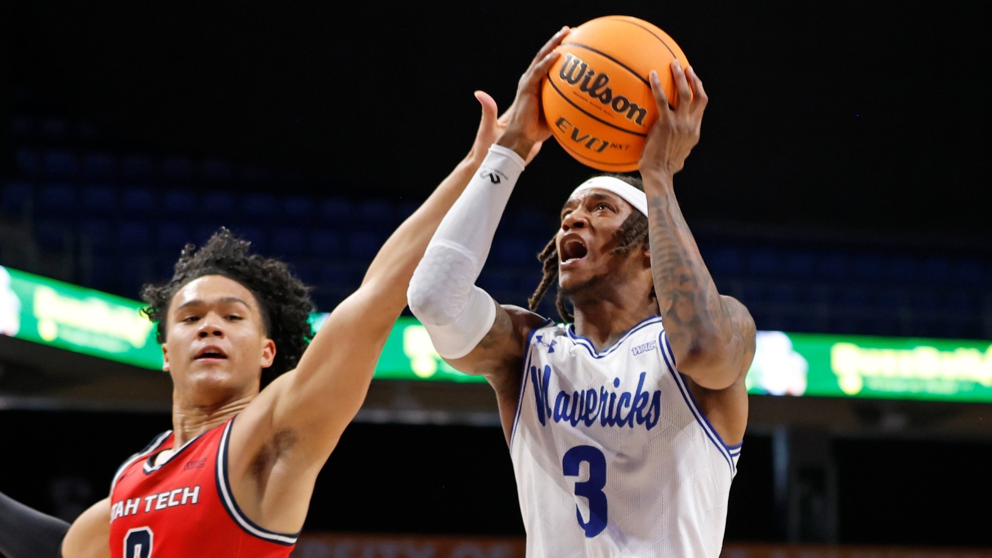 Gordon's Double-Double Helps Mavs Topple Utah Tech In Third Straight ...