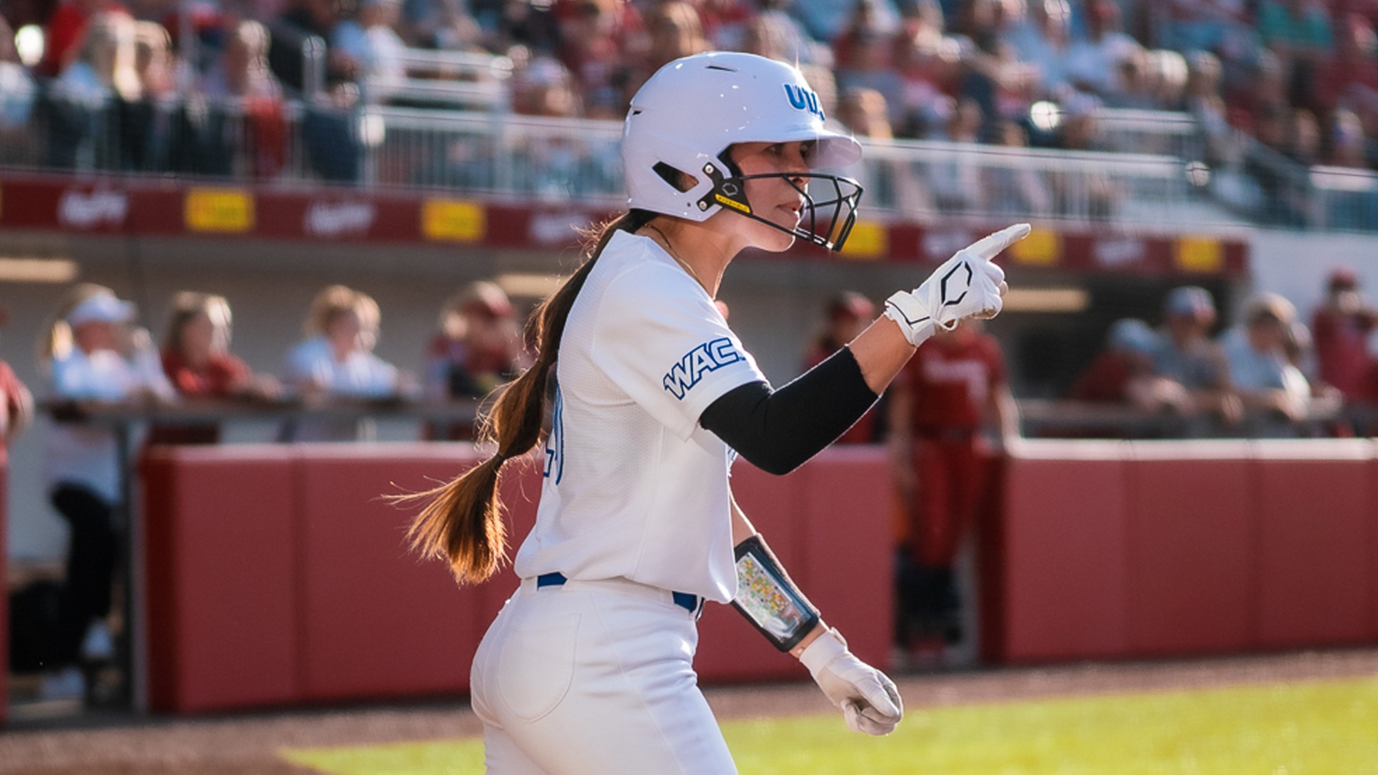 Camille Corona - Softball - University of Texas Arlington Athletics