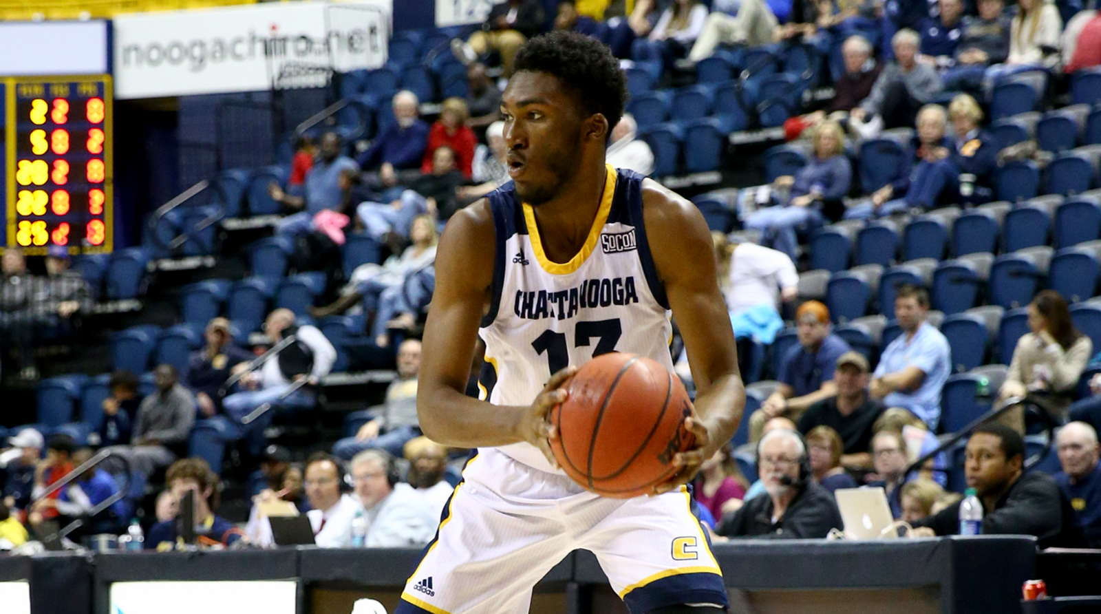 A.J. Bowers - 2017-18 - Men's Basketball - University of Tennessee at ...