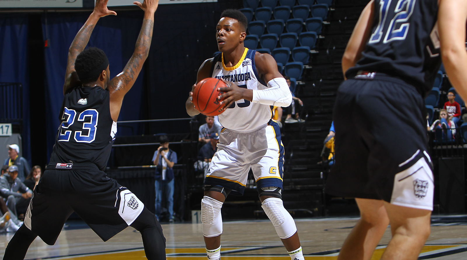 Jonathan Bryant II - 2017-18 - Men's Basketball - University of ...