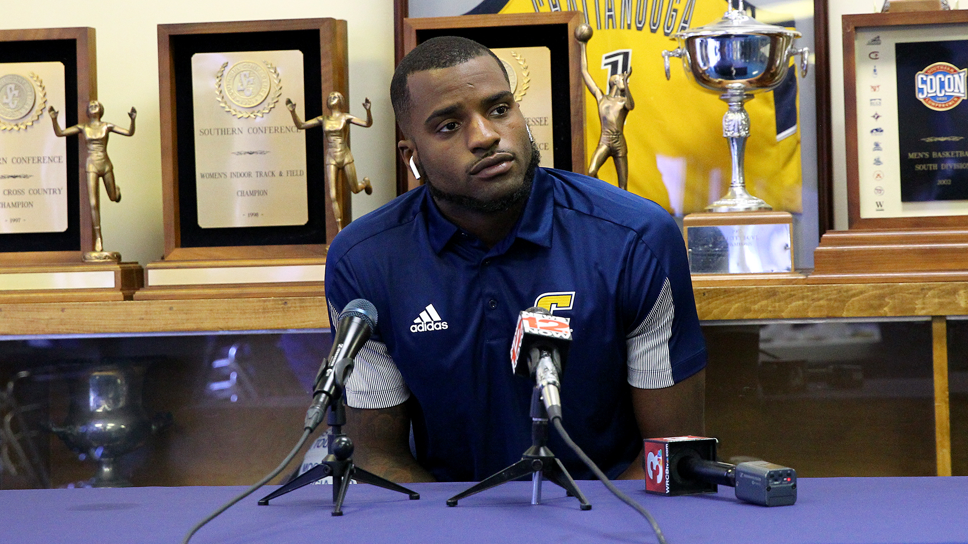 Reginald Henderson - 2021 - Football - University of Tennessee at ...