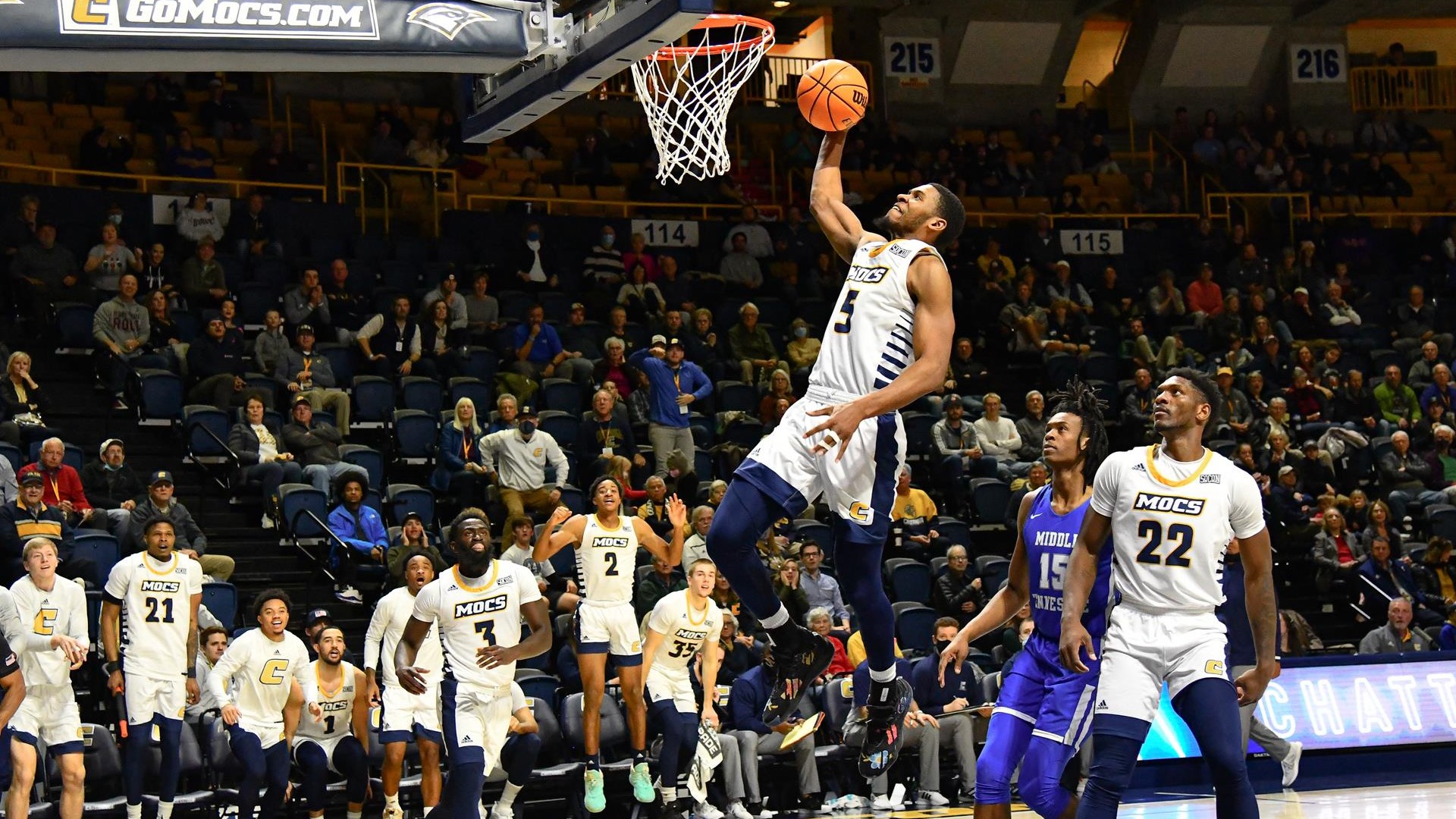 Darius Banks - 2021-22 - Men's Basketball - University of Tennessee at ...