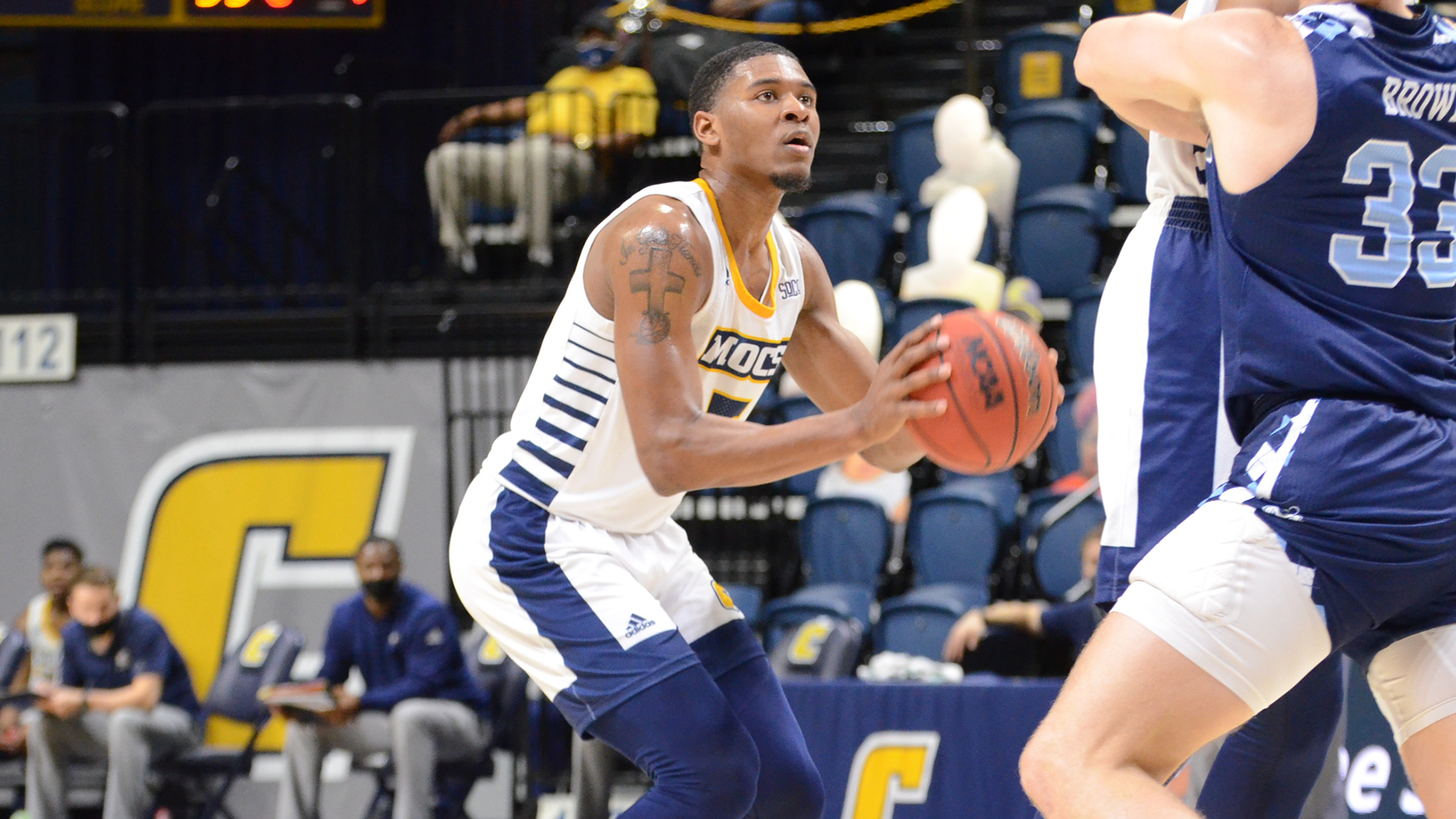 Darius Banks - 2021-22 - Men's Basketball - University of Tennessee at ...