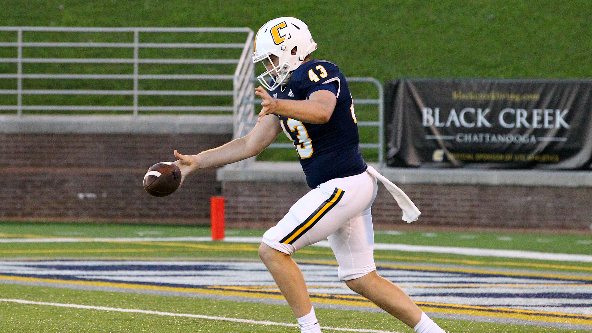 Jason Pierce - 2022 - Football - University of Tennessee at Chattanooga ...