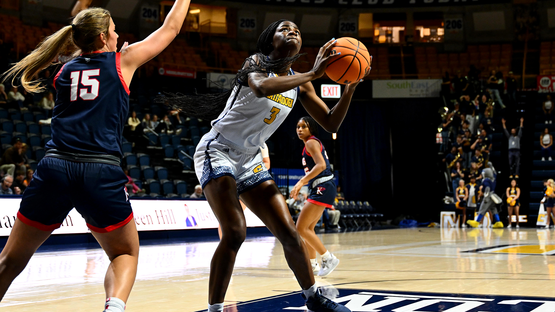 Takia Davis - 2024-25 - Women's Basketball - University of Tennessee at ...