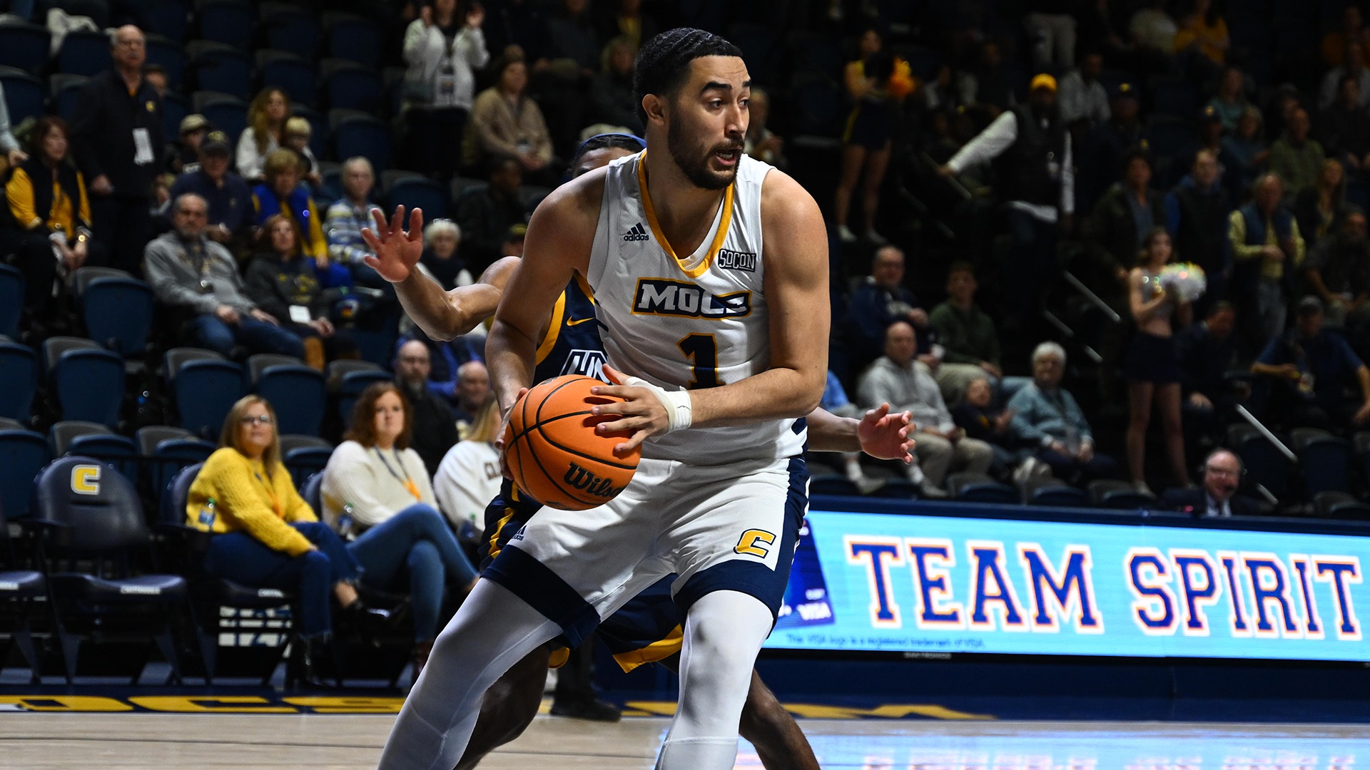 Demetrius Davis - 2023-24 - Men's Basketball - University of Tennessee ...