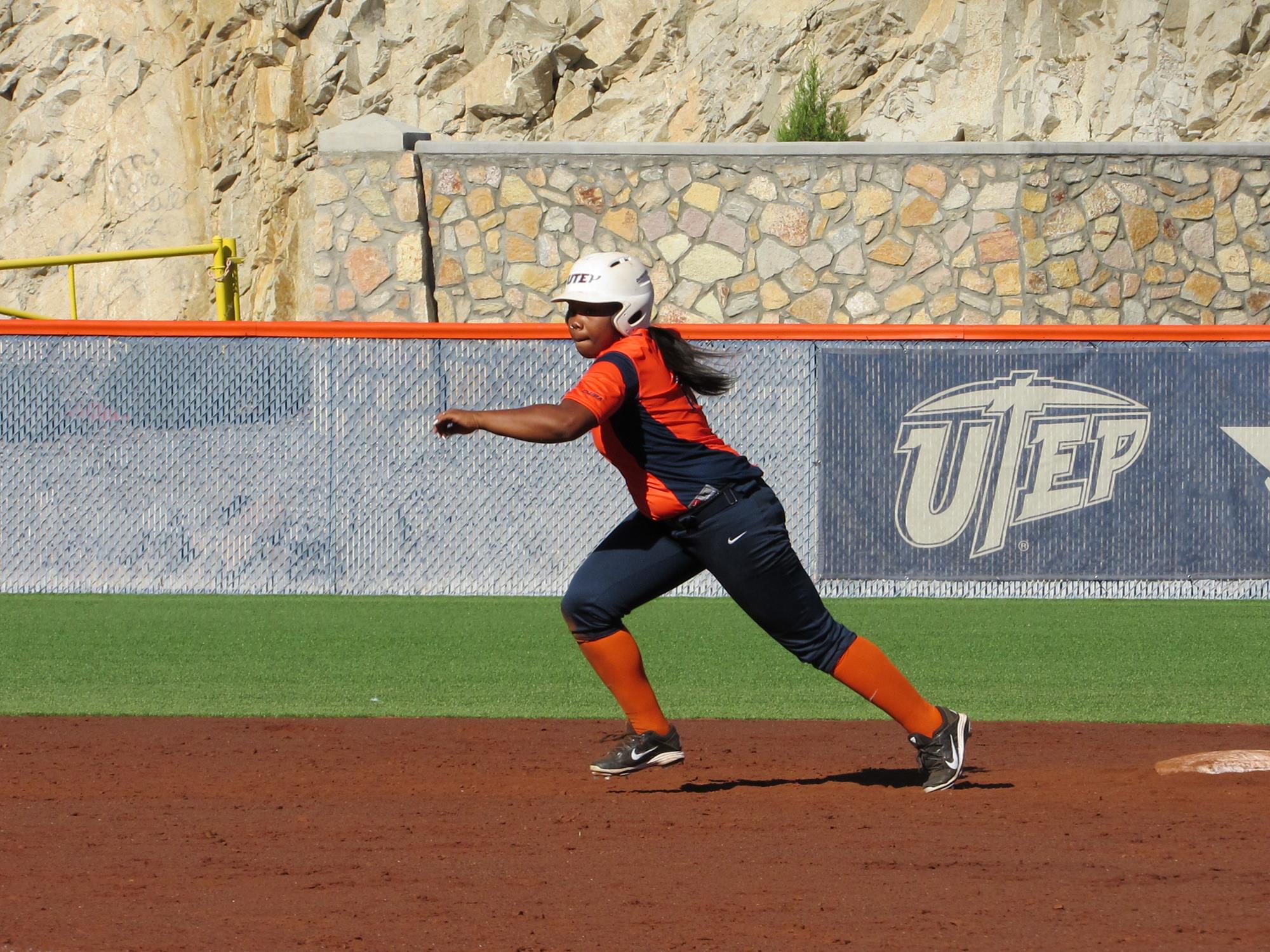 Pamala Baber - Softball - UTEP Miners