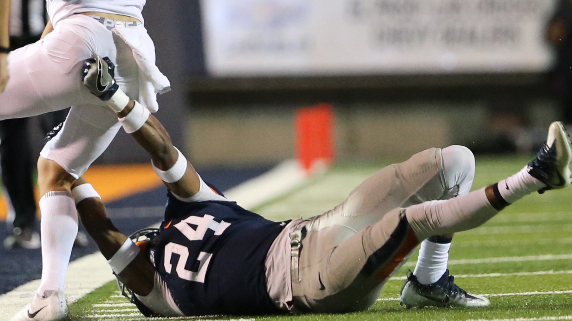 Kahani Smith - Football - UTEP Miners