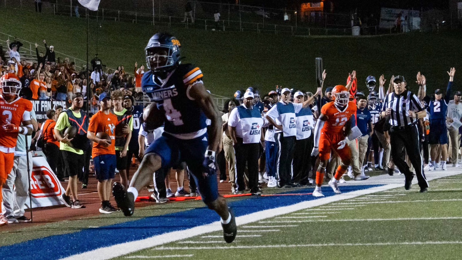 Kelly Akharaiyi - Football - UTEP Miners