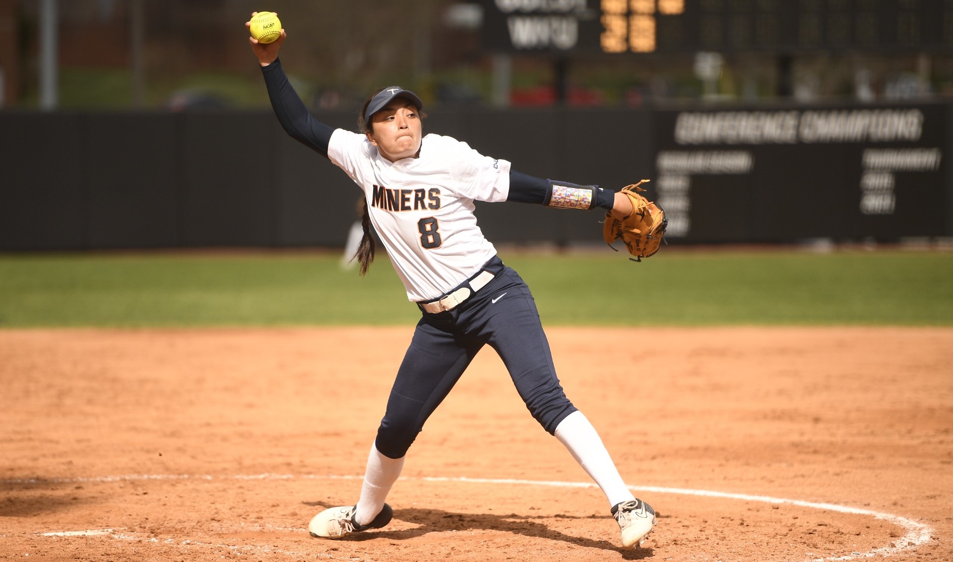 UTEP Softball Sweeps Competition on Opening Day at Wildcat Invitational ...