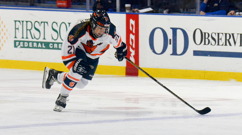 Elizabeth Dohner - Women's Ice Hockey - Utica University Athletics