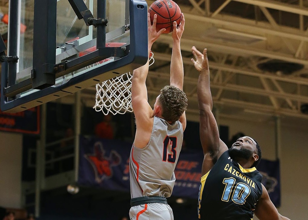 Jake Kulakowski - Men's Basketball - Utica University Athletics