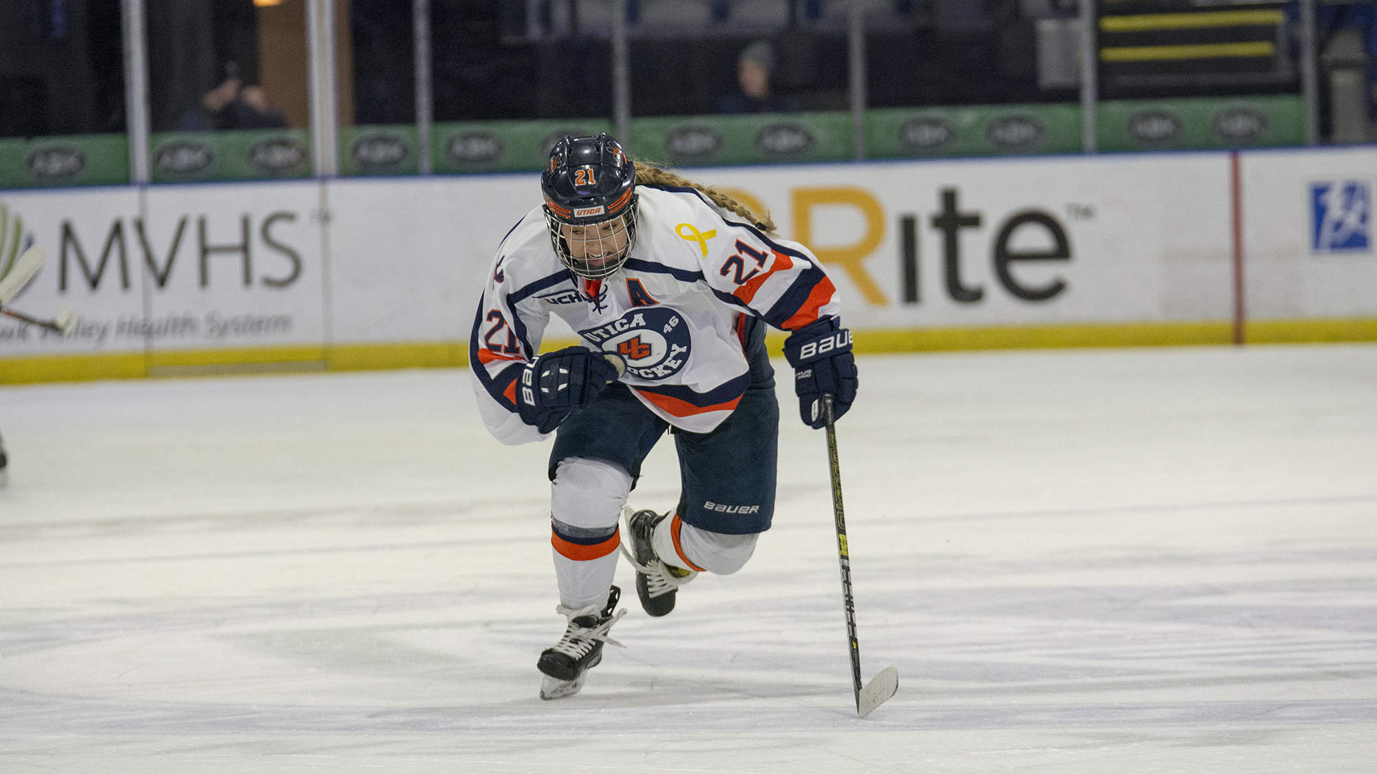 Elizabeth Dohner - Women's Ice Hockey - Utica University Athletics