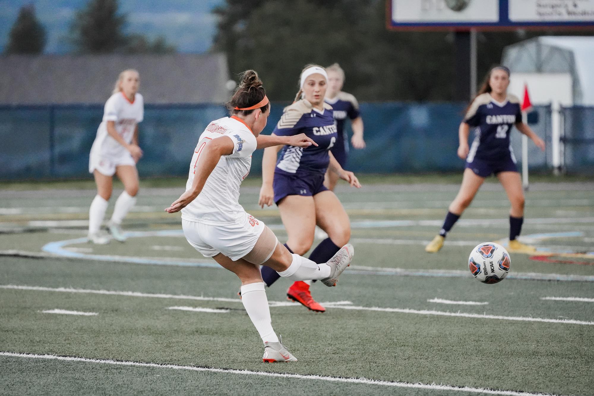 Carly Craft - Women's Soccer - Utica University Athletics