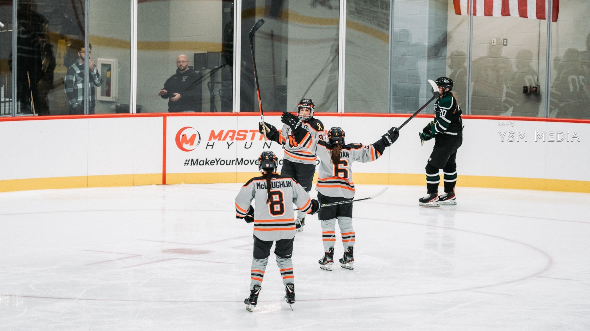 Erica Sloan - Women's Ice Hockey - Utica University Athletics