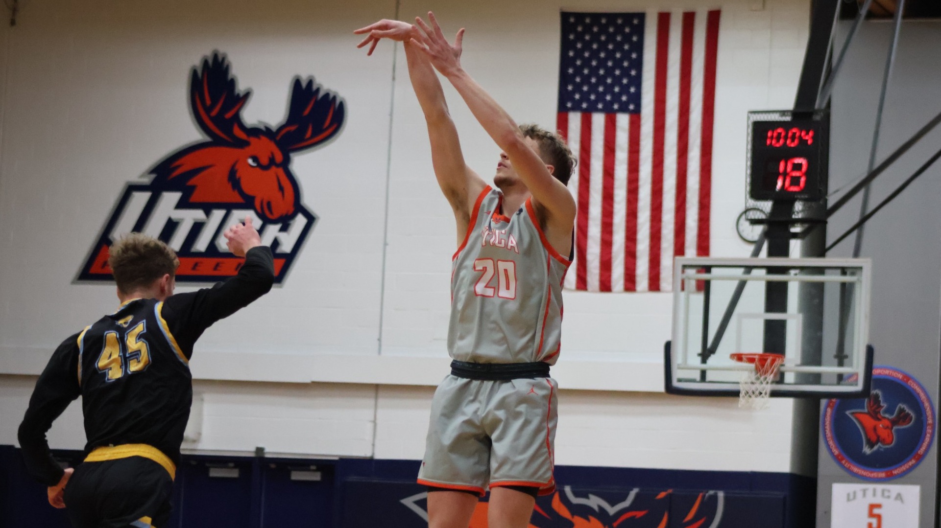Luke Bourgault - Men's Basketball - Utica University Athletics