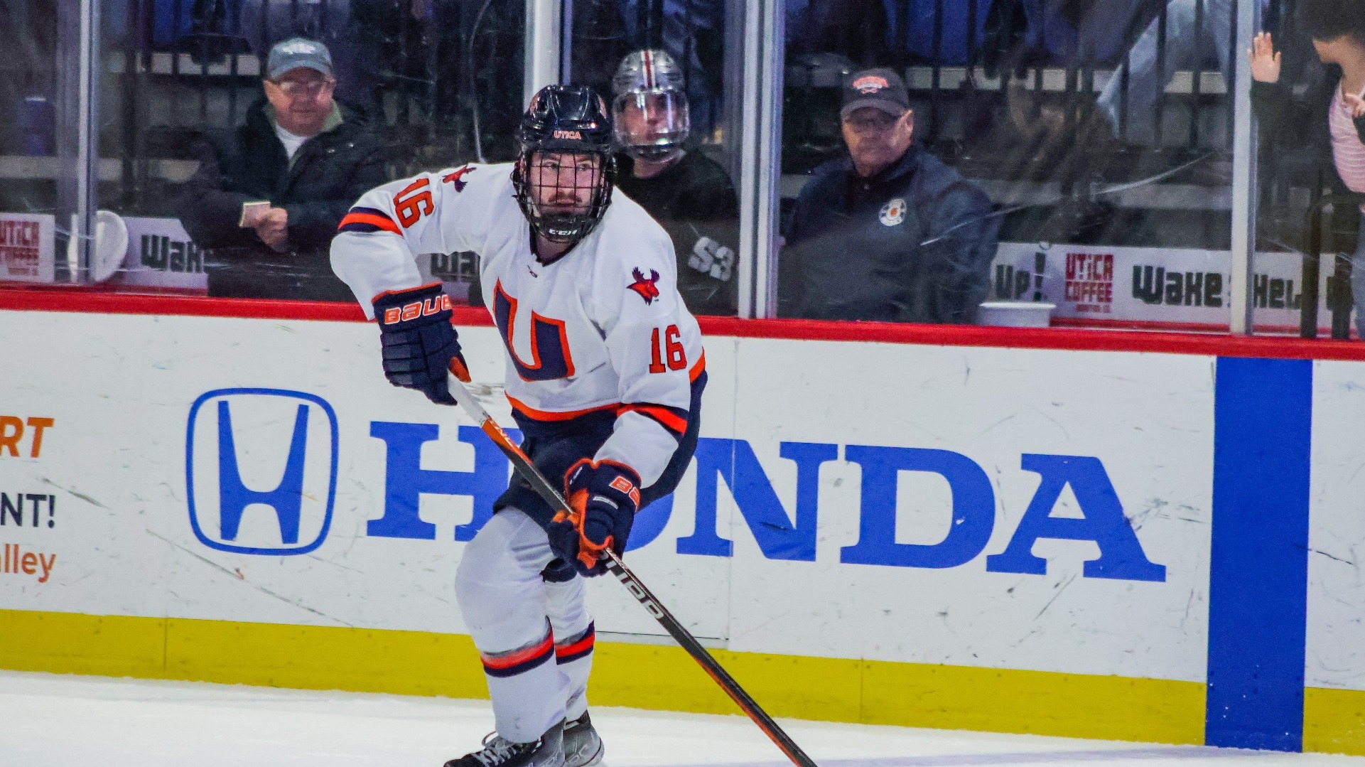 Lucas Herrmann - Men's Ice Hockey - Utica University Athletics