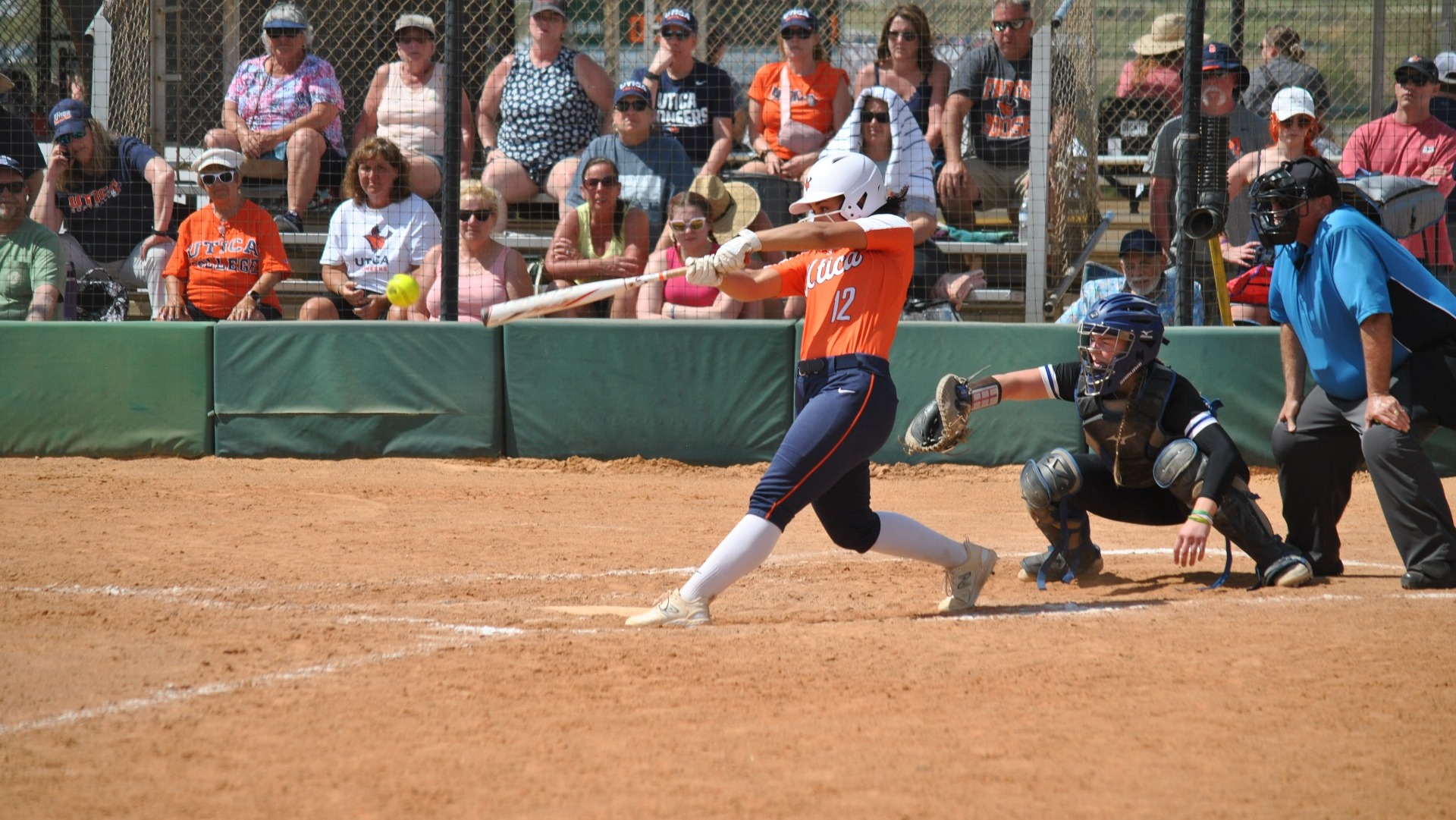 Frankie Luster - Softball - Utica University Athletics