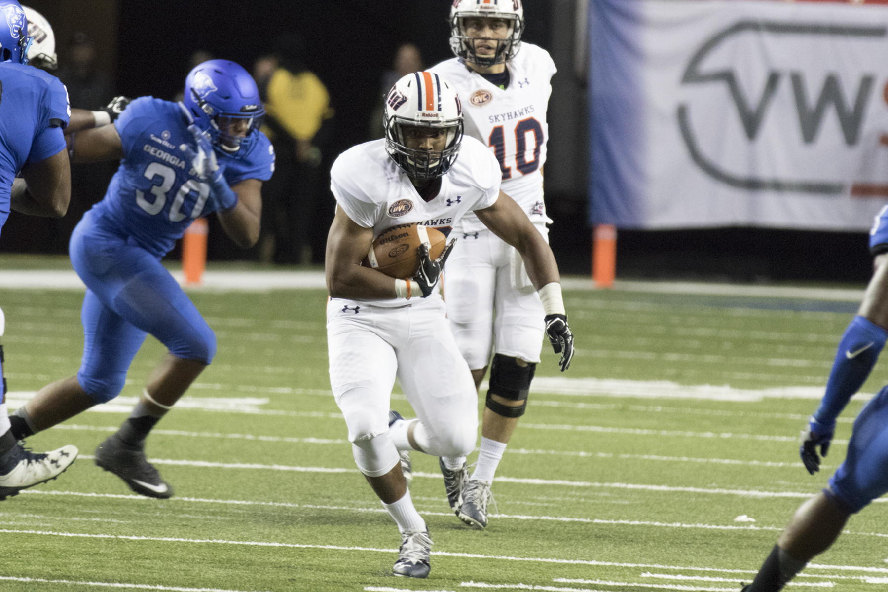 Ty Brown - Football - UTM Athletics