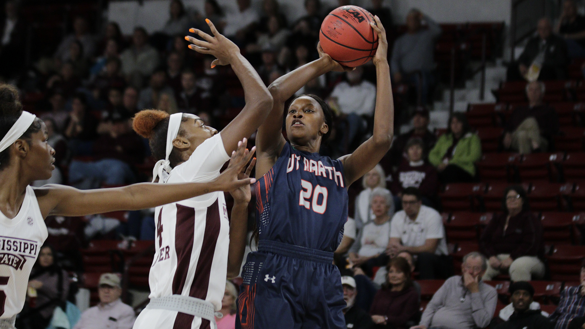 Chelsey Perry - Women's Basketball - UTM Athletics