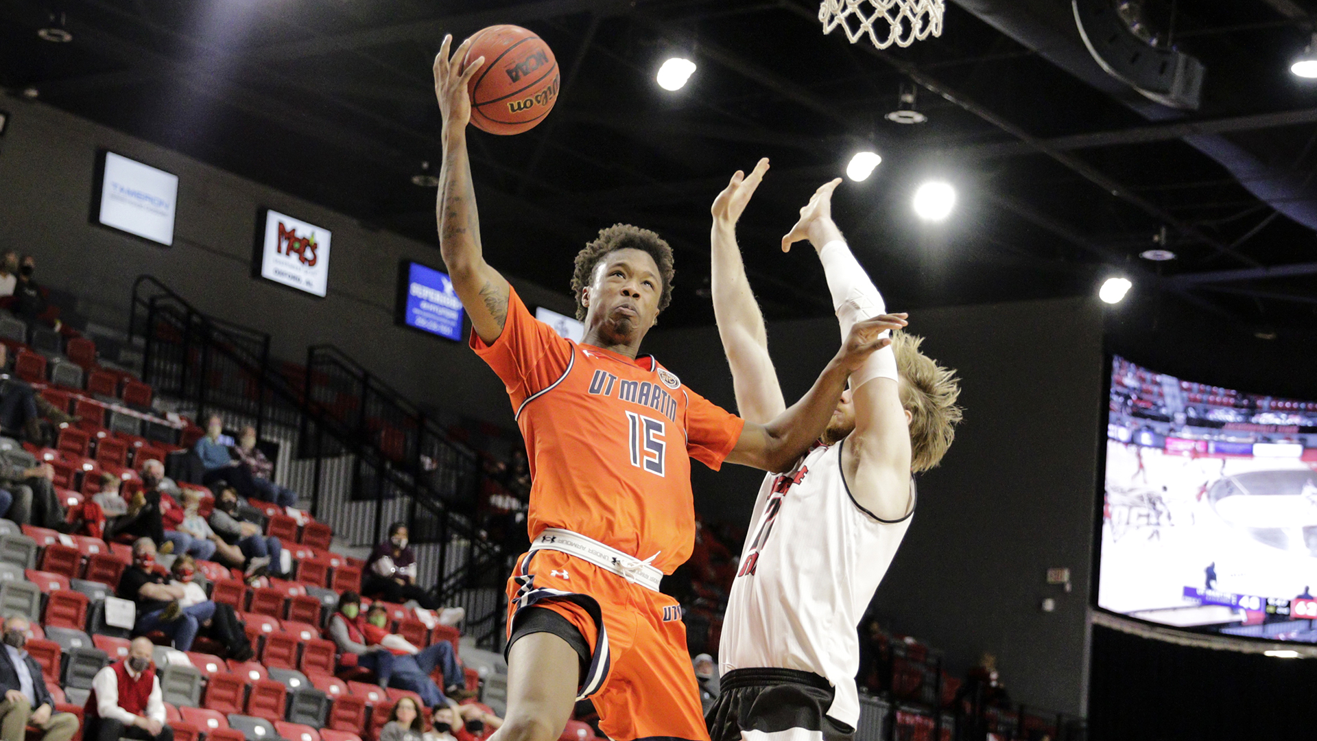 Cameron Holden - Men's Basketball - UTM Athletics