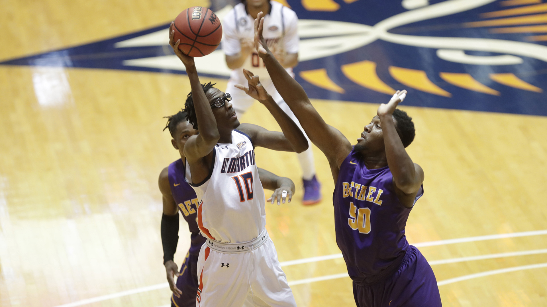 Eric Rustin - Men's Basketball - UTM Athletics