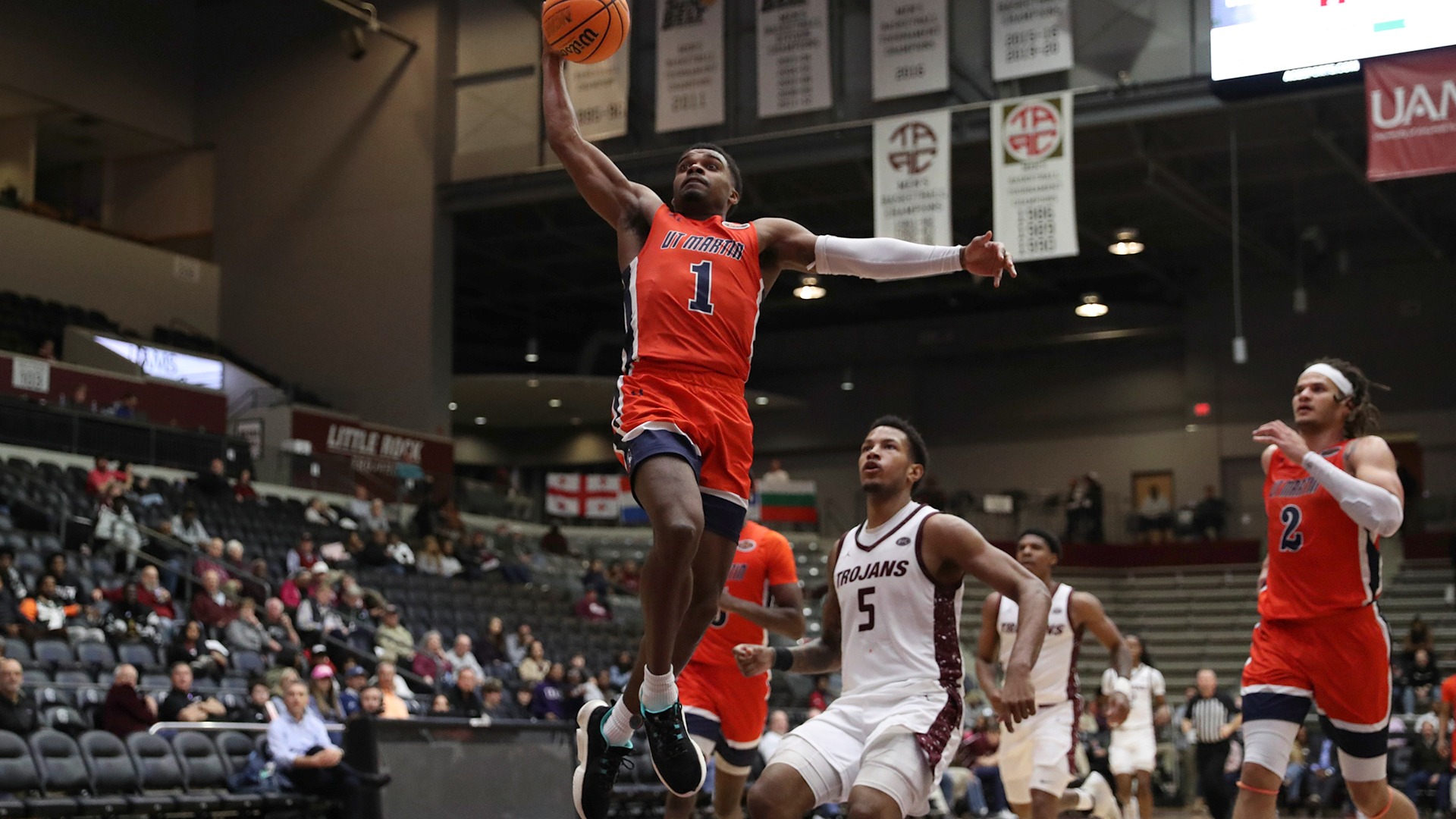 Koby Jeffries - Men's Basketball - UTM Athletics