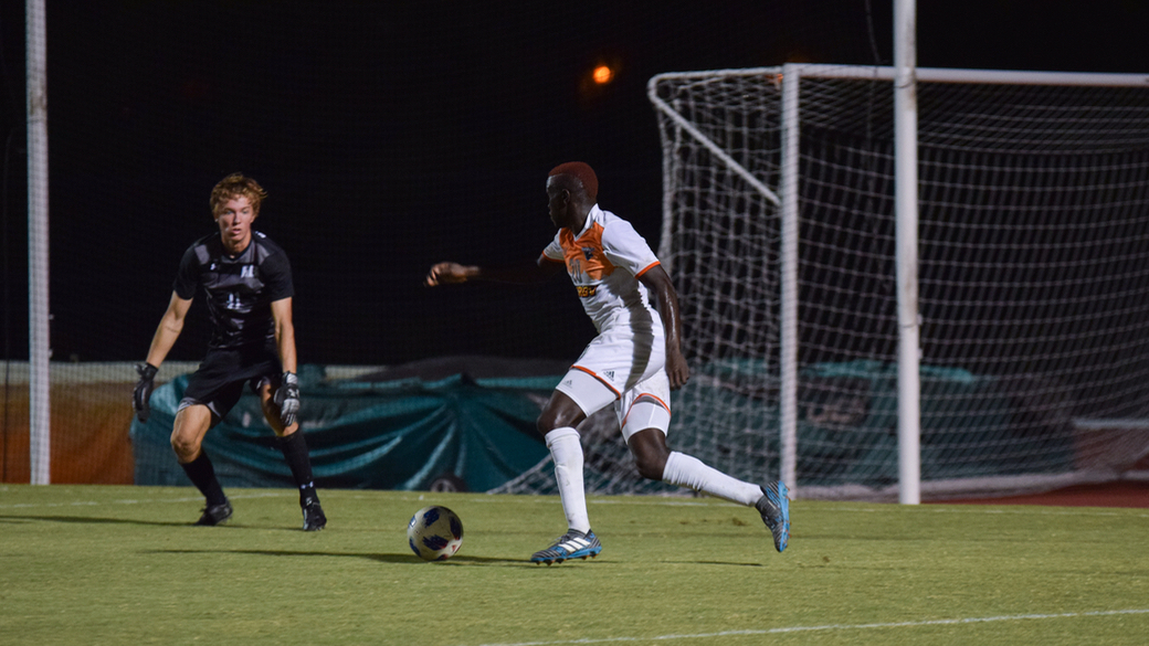 William Akio - 2020-21 - Men's Soccer - UTRGV Athletics