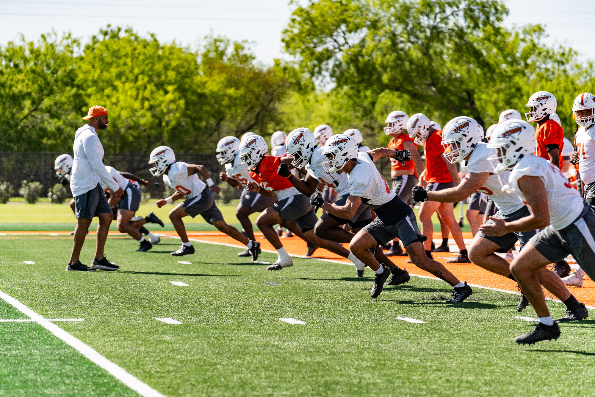 Free Tickets Now Available for Football Spring Game and Open Practice ...