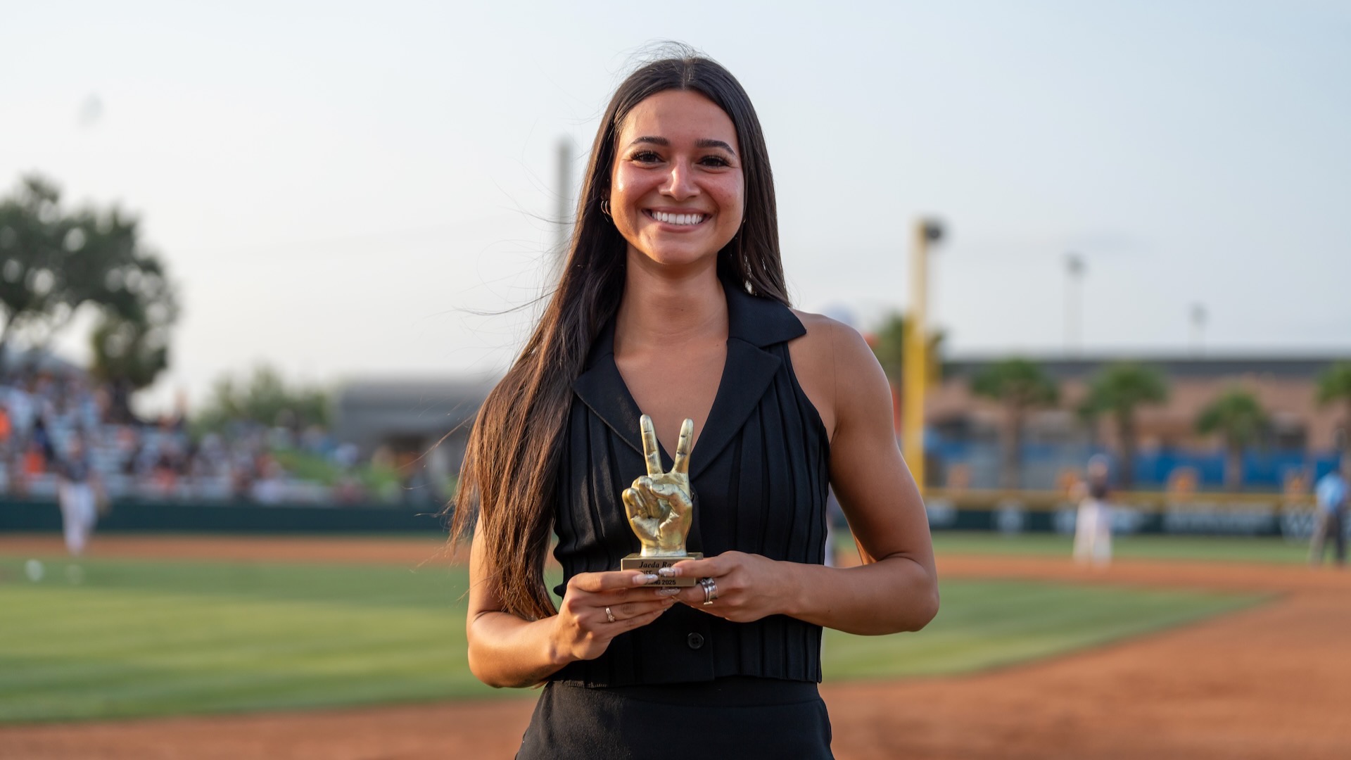 The Future of Texas: UTRGV Unveils Updated Logo - UTRGV Athletics