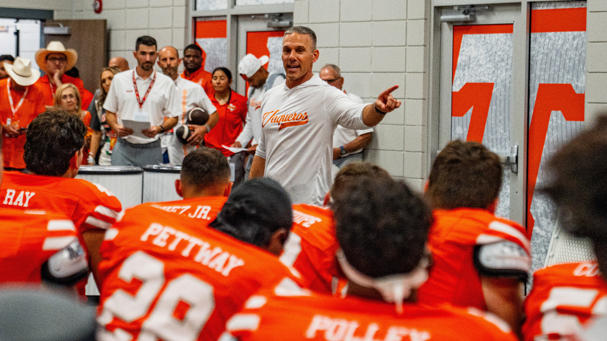 Broadcast Team Set for Football Games on ESPN+ - UTRGV Athletics